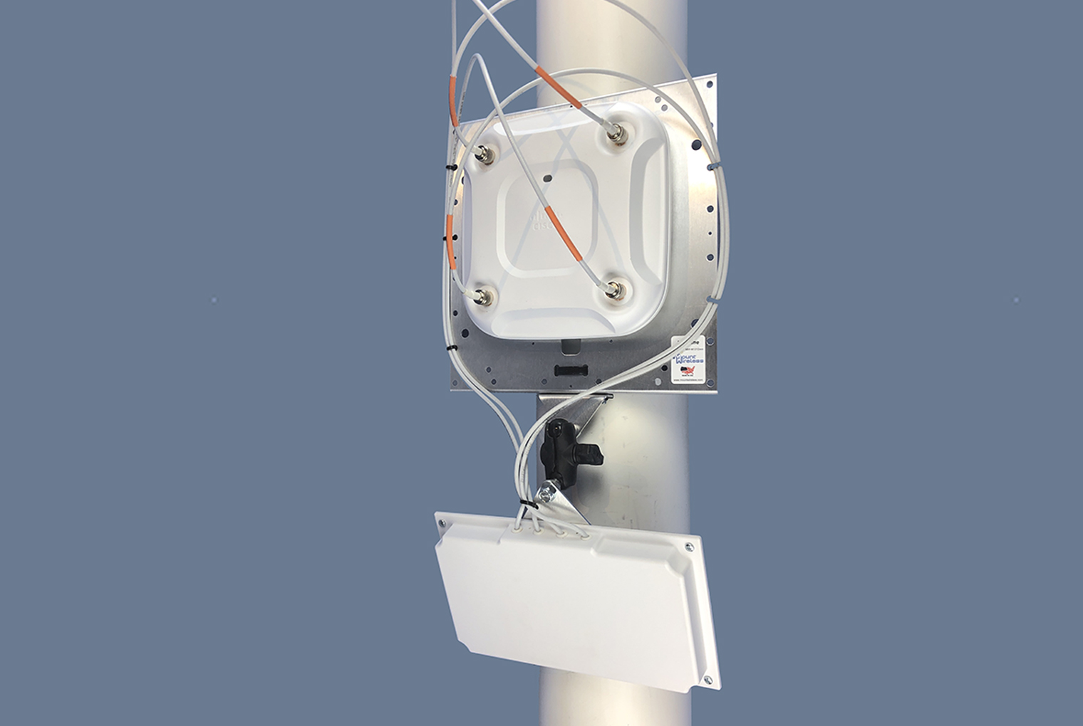 Oberon® Hi-Point™ Open-Ceiling and Surface Mounts - CPI